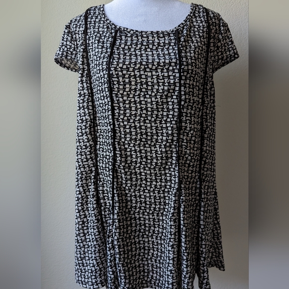 Maria Gabrielle | Tops | Maria Gabrielle Blouse | Poshmark
